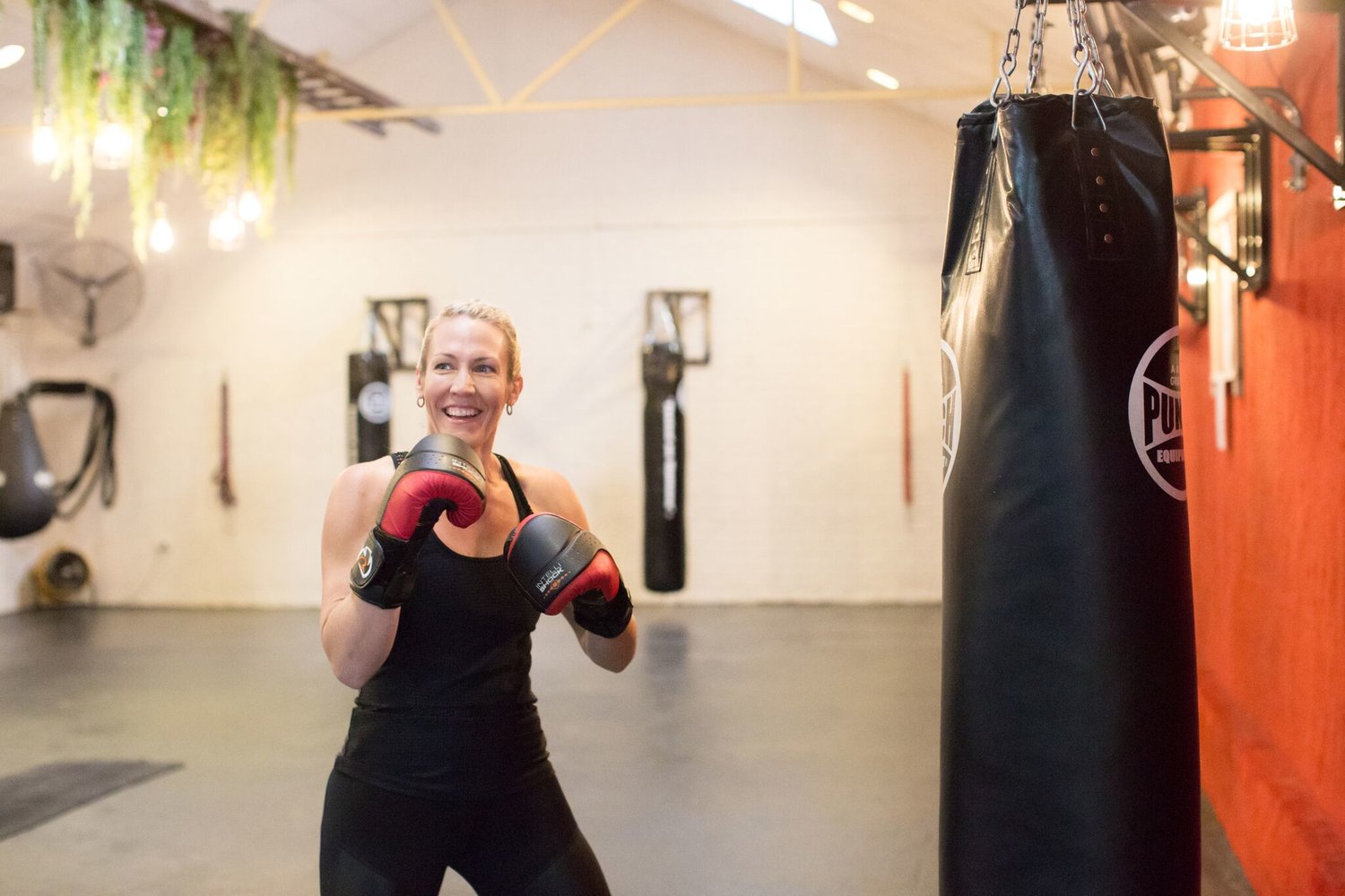 3 Great Reasons Women Over 40 Should Take Up Boxing ASAP – KINGSWAY BOXING